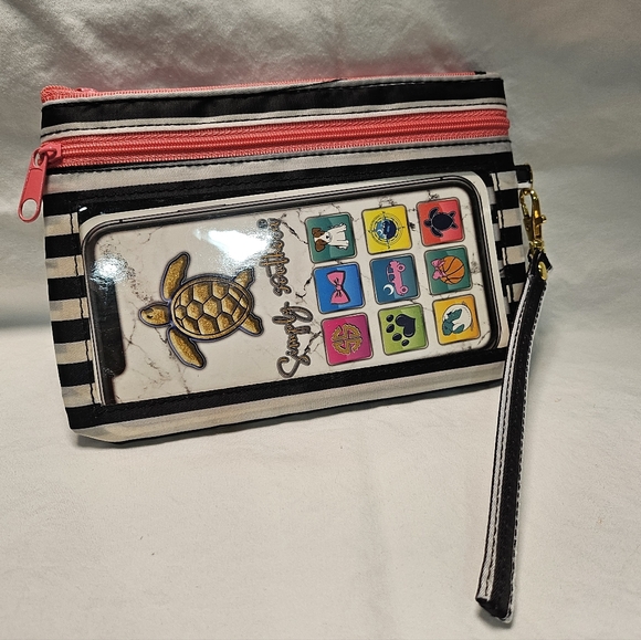 Simply Southern | Bags | New Simply Southern Cell Phone Wristlet Black ...